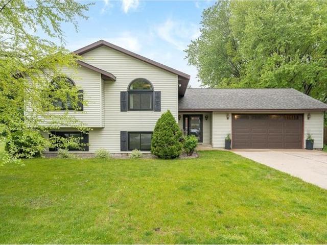 614 W Allyn St, Janesville, MN 56048