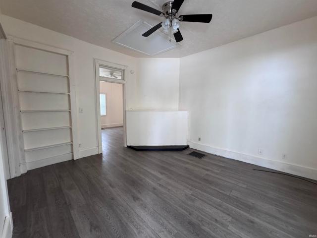 614 W Charles St, Muncie, IN 47305 | MLS #202613 | Compass