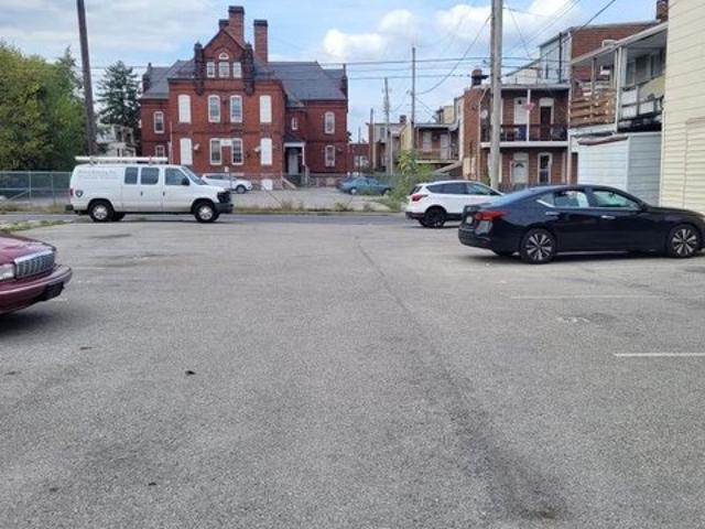 614 W Clarke Ave Unit 2, York, PA 17401