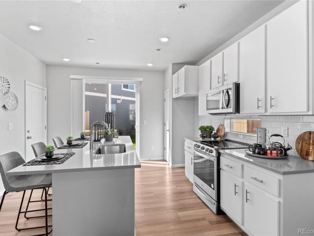 614 Wagon Wheel Way