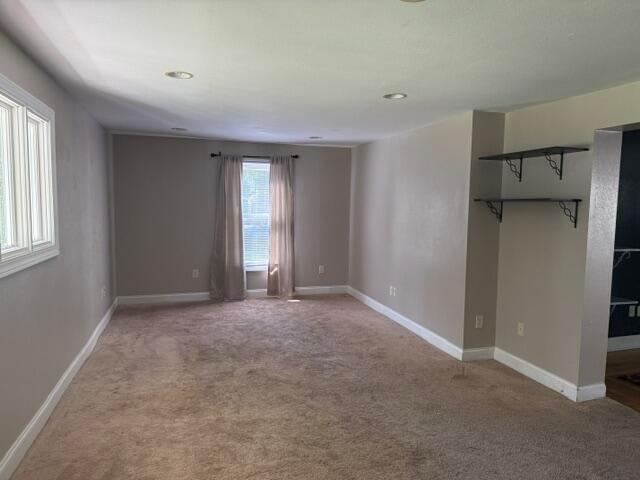 614 Whitewater Ave