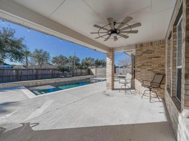 614 White Oak Pointe