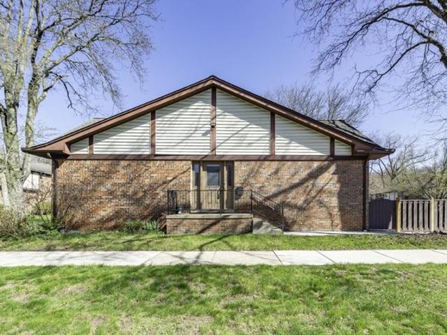 614 Terrace Ln, Ypsilanti, MI 48198
