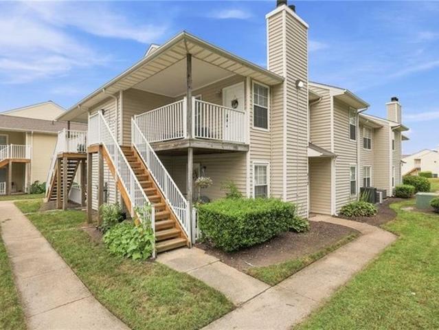 614 Zephyr Ct, Virginia Beach, VA 23462
