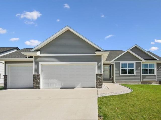 6154 Glenwood Dr, Marion, IA 52302
