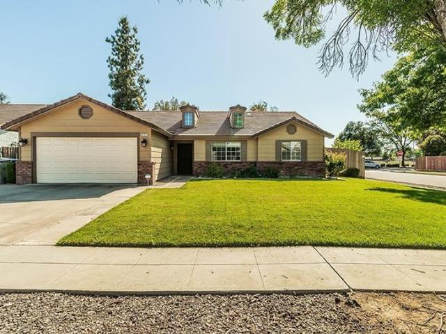 6155 N Haslam Ave, Fresno, CA 93711