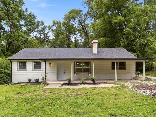 6155 Ann Ave, Kansas City, KS 66102