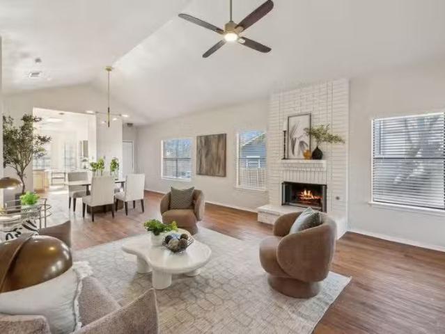 61564358 4723 Saddle Rdg