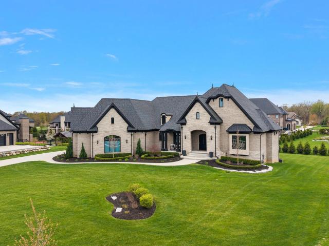 61573 Cotswold Drive