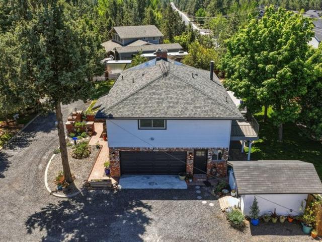 61573 E Lake Dr, Bend, OR 97702