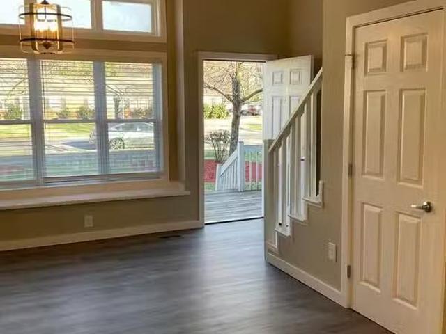 61572586 1008 Rucker St #H