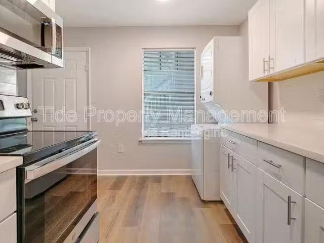 61573922 4003 S Rhett Ave #A6