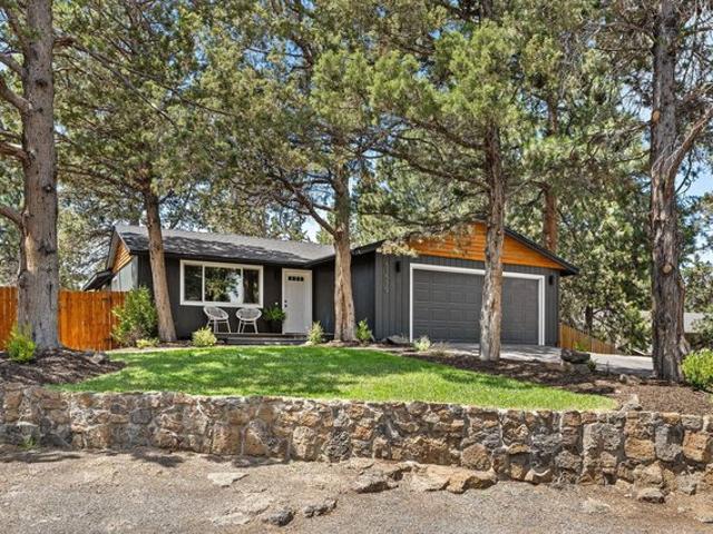 61579 Rockway Ter, Bend, OR 97702