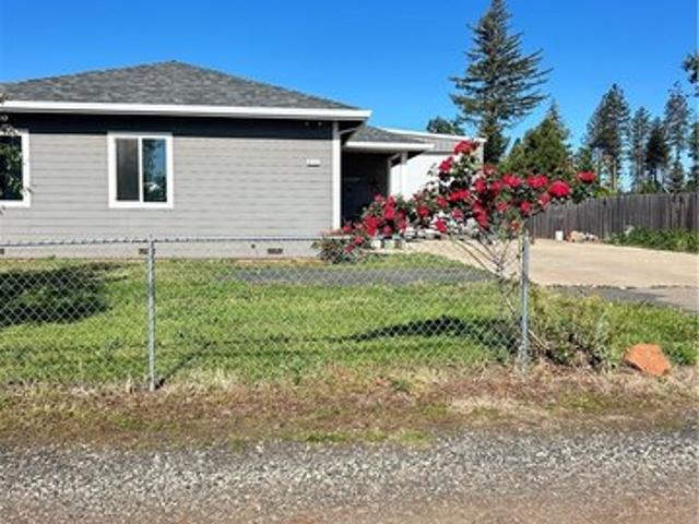 6157 Erika Dr, Paradise, CA 95969