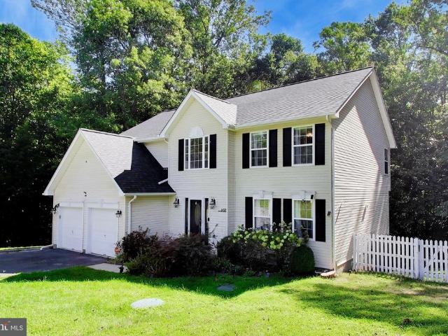 6157 Trotters Glen Drive