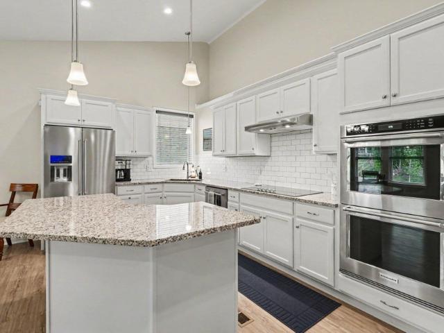 6159 Ballyshannon Drive