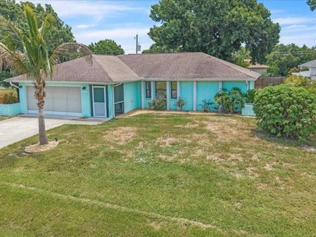 6150 Avila St, Englewood, FL 34224