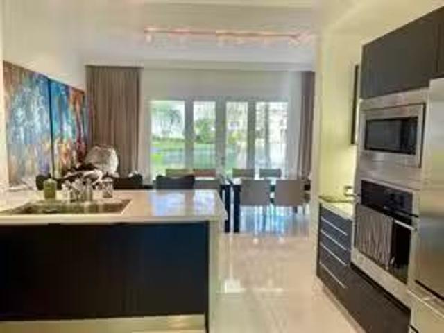 61519050 3278 Ne 207th Ter