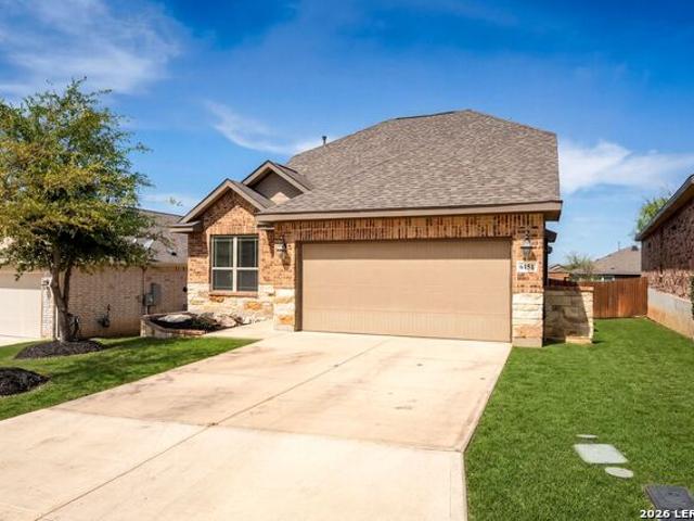 6151 Akin Elm
