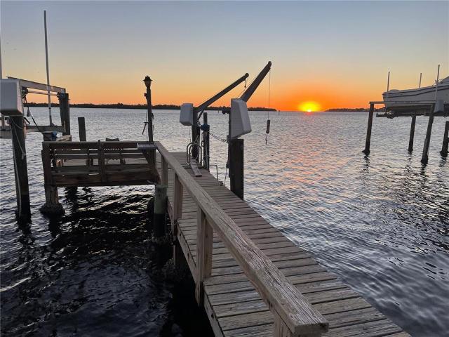 6151 Bayou Grande Blvd NE, St. Petersburg, FL 33703 | MLS #TB8317