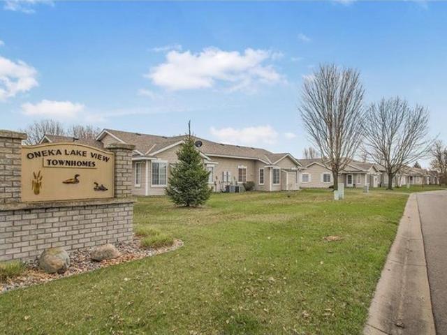 6151 th St N, Hugo, MN 55038