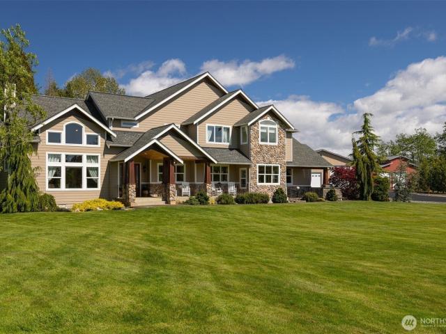 6152 Garrett Ln, Ferndale, WA
