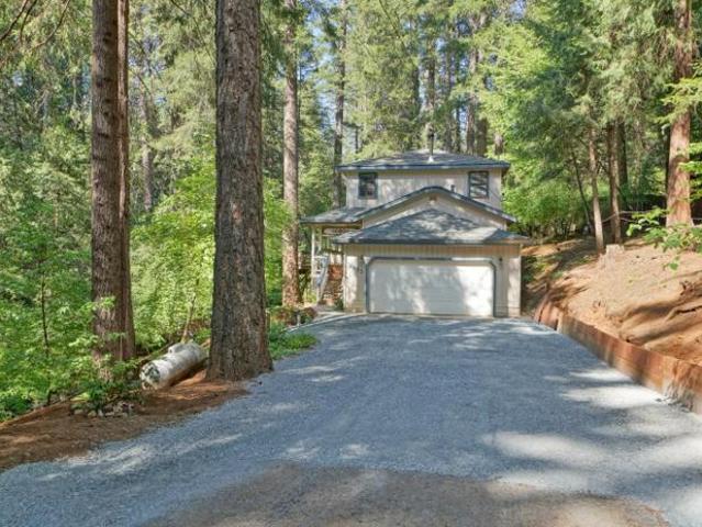 6153 Bucktail Ln, Pollock Pines, CA 95726