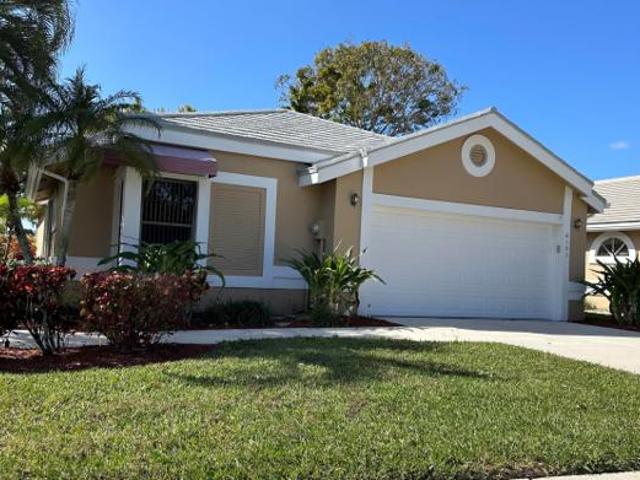6153 Beaconwood Rd, Lake Worth, FL 33467