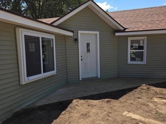 615 13th St, Correctionville, IA 51016