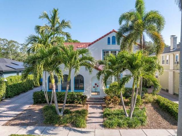 615 16th Ave NE, Saint Petersburg, FL 33704