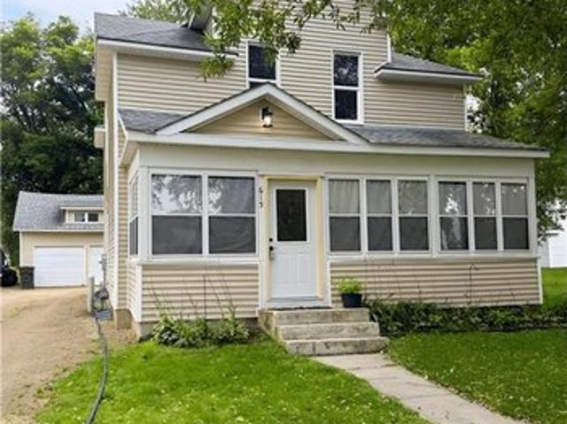 615 18th St SW, Willmar, MN 56201