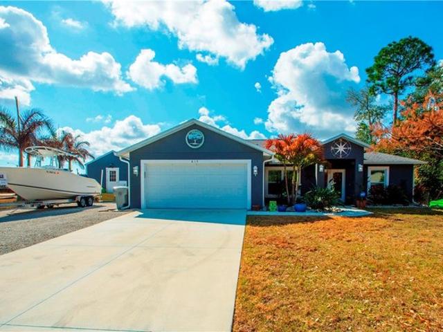 615 19th St SW, Vero Beach, FL 32962