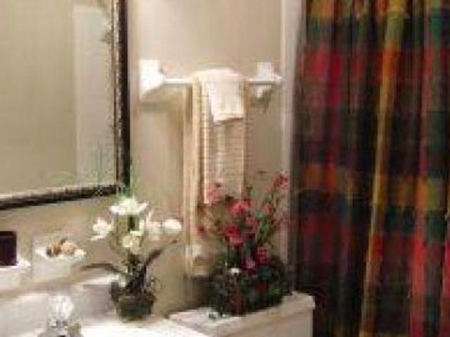 $615 / 1br Amazing Gated Community, Air Conditioning In This One Bd Montgomery All