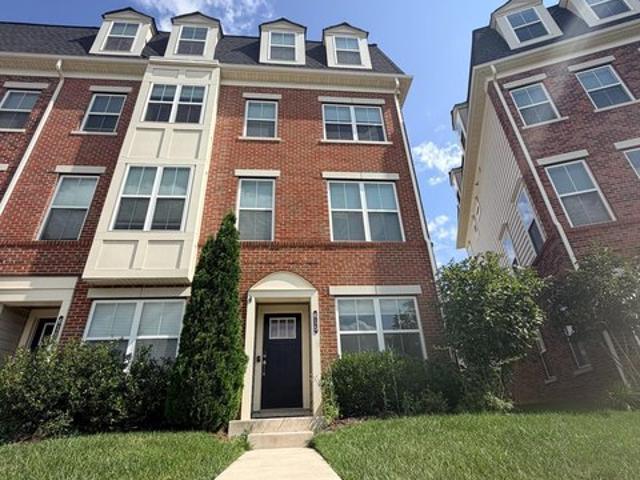 615 7th St E, Frederick, MD 21701