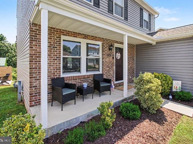 615 Chapel Heights Drive