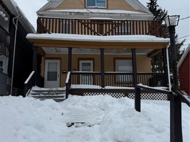 615 Chestnut Ave, Niagara Falls, NY 14305