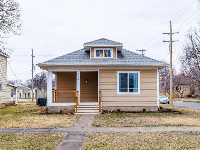615 Ash St, Wamego, KS 66547 | Compass