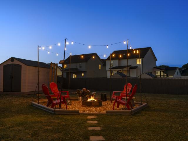 615 Bassett Ln