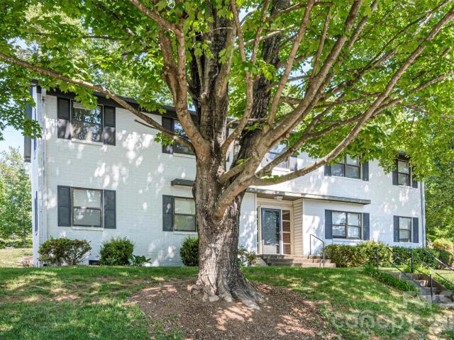 615 Biltmore Avenue