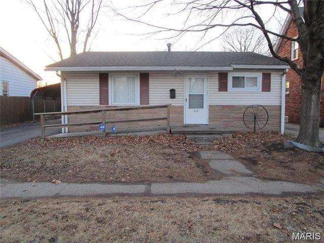 615 Broadway, East Alton, IL 62024