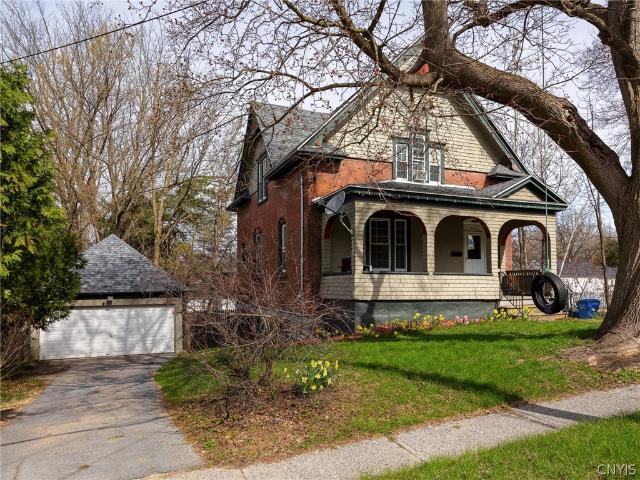 615 Budd Street