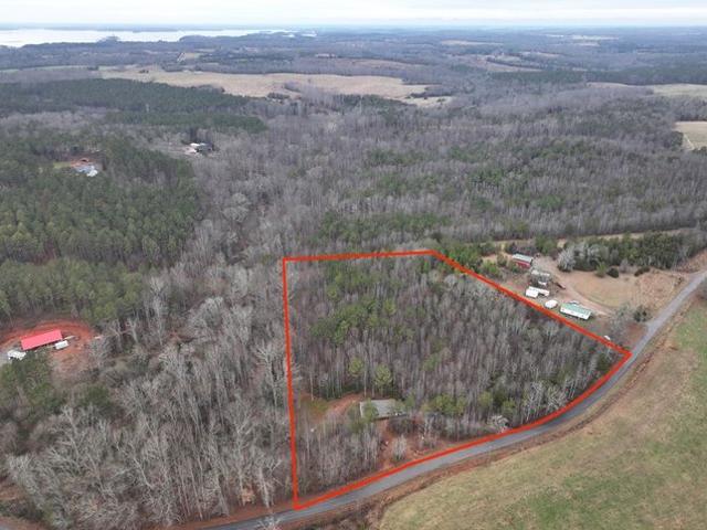 615 Generostee Church Rd, Starr, SC 29684