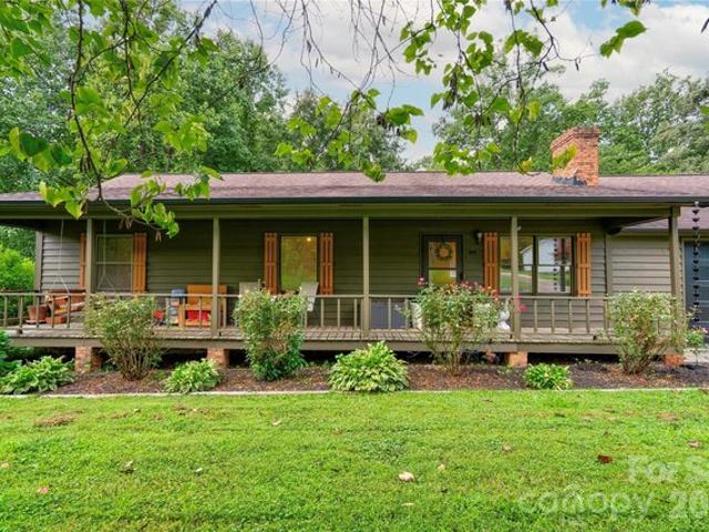 615 Ginger Dr, Kings Mountain, NC 28086