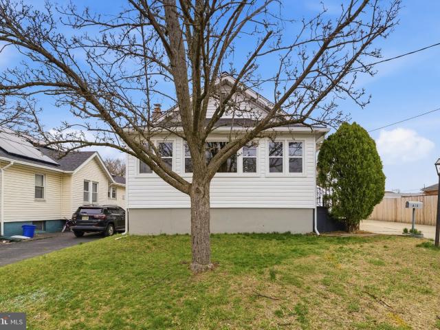 615 Green Ave, Mount Ephraim, NJ 08059 | MLS #NJCD2112 | Compass