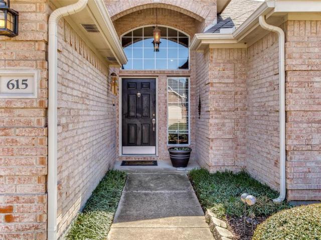615 Delores Drive