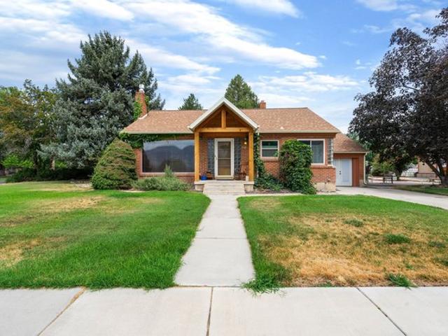 615 E Maple St, Mapleton, UT 84664