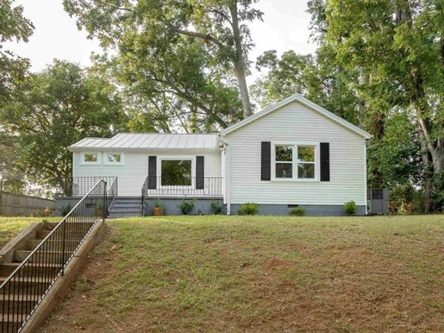 615 E Mobile St, Florence, AL 35630