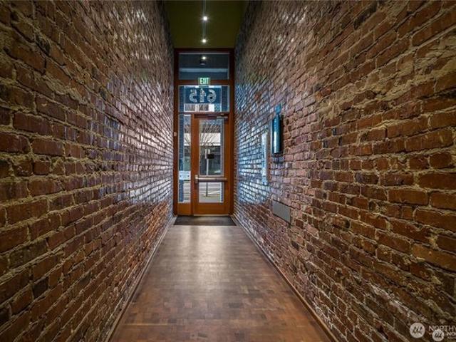 615 E Pike St Apt 303, Seattle, WA 98122