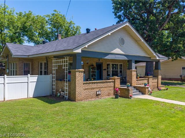 615 E Short Mountain Street