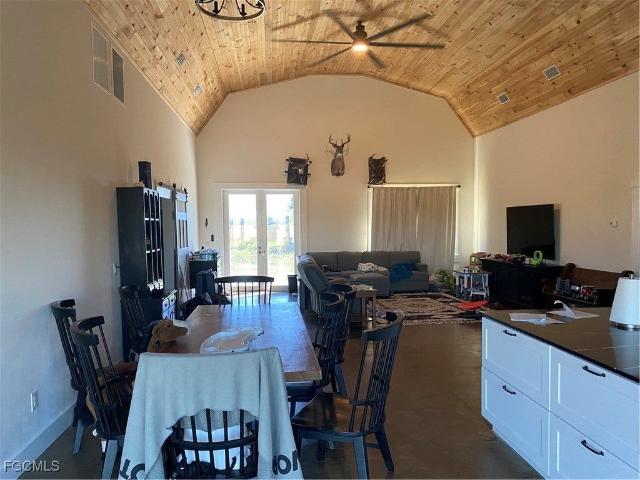 615 Kirby Thompson Rd, Fort Denaud, FL